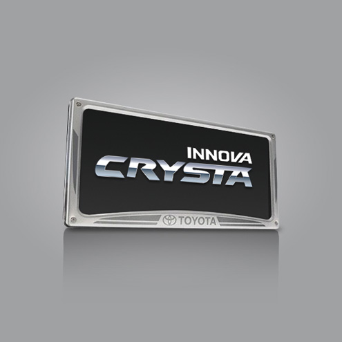 Innova Crysta - กรอบป้ายทะเบียนสเตนเลส (แบบขอบโค้ง) - Toyota Accessories