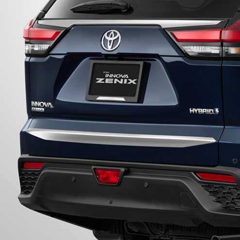 All new Innova Zenix - คิ้วประตูหลังโครเมียม - Toyota Accessories